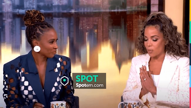 Kim Perets Noga Crop Jacket worn by Shanola Hampton as seen in The View ...