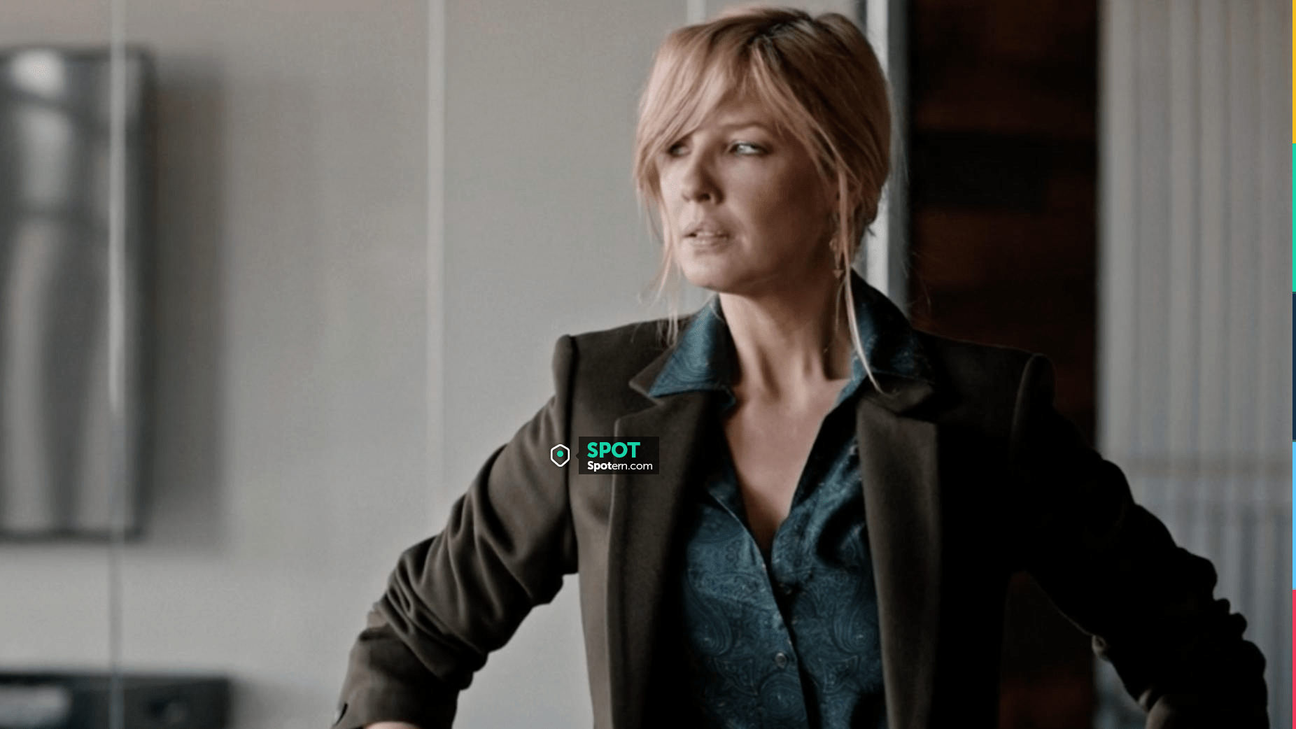 Long Dark Brown Coat of Beth Dutton (Kelly Reilly) in Yellowstone ...