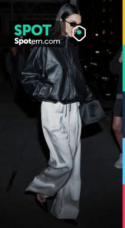 Chimi Code Sunglasses worn by Kendall Jenner at Obb's New Office Launch ...