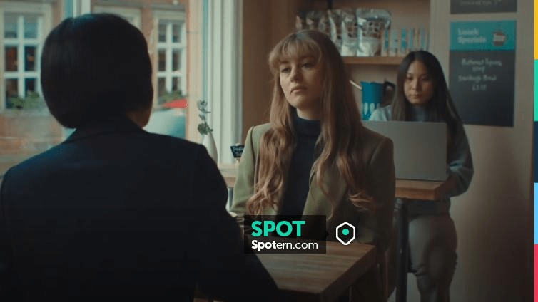 Whistles Khaki Crepe Boyfriend Blazer worn by Emily Wright (Ruby Ashbourne Serkis) as seen in I ...