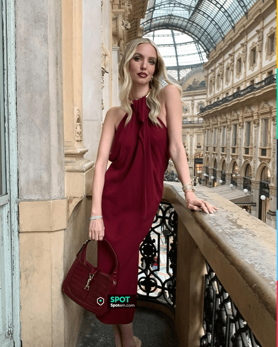 Gucci Jackie Crocodile Shoulder Bag worn by Leonie Hanne at Gucci Fashion Show on February 25 ...