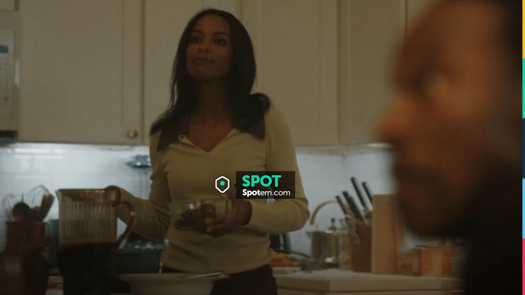 & Other Stories Keyhole Collar Top worn by Cora Love (Caroline Harris) as seen in FBI: Most ...