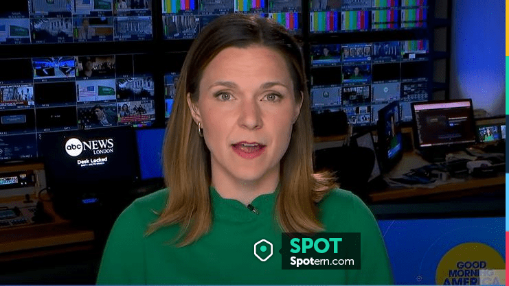 Boden Imi Scalloped Sweater worn by Maggie Rulli as seen in Good ...