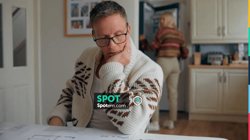 Deus Ex Machina Prime Cardigan Natural worn by John Barnett (Rupert ...