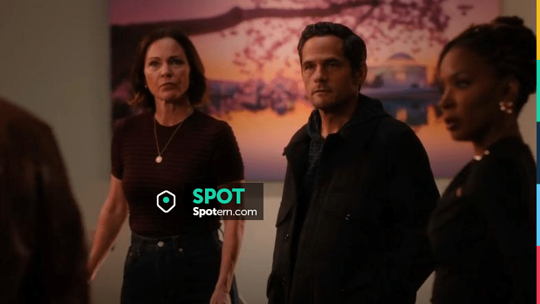 Frame Smocked Tee worn by Margaret Reed (Kelli Williams) as seen in ...