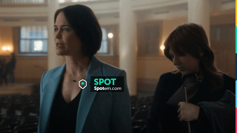 Kendra Scott Elisa Necklace worn by Aimee Fenway (Sprague Grayden) as ...