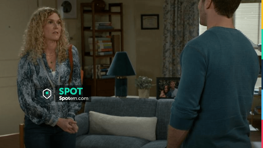 Guess Josette Blouse worn by Jan Morgan (Jerri Tubbs) as seen in Beyond ...