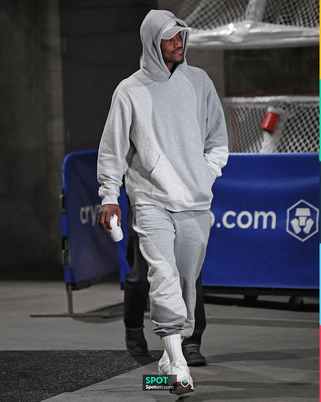 Alo Yoga Recovery Mode 'White Gum' worn by Jimmy Butler on the ...