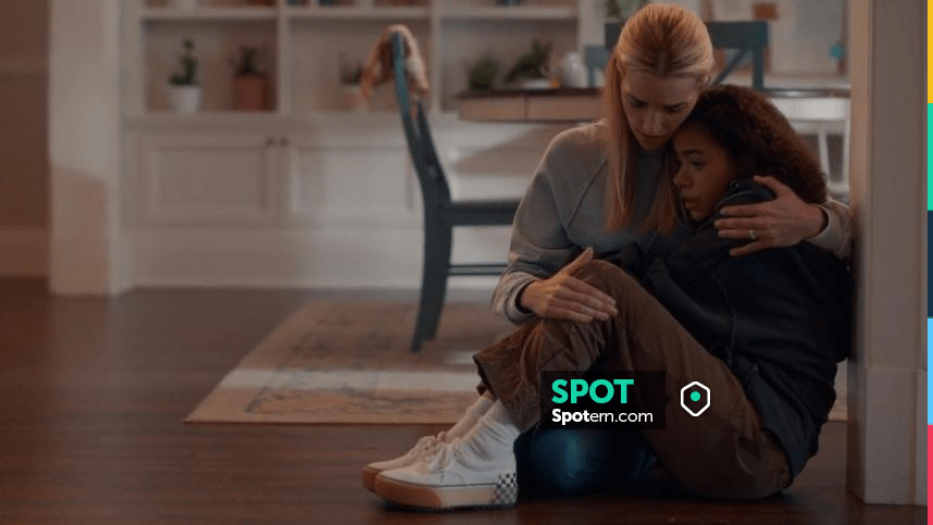 Free People Women's Supersonic Slim Pants Breen worn by Virginia ‘Ginny ...