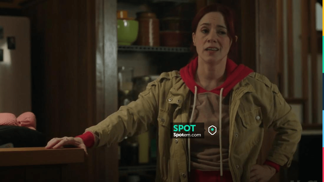 The Great. Colorblock Shrunken Hoodie worn by D'arcy Bloom (Alice ...