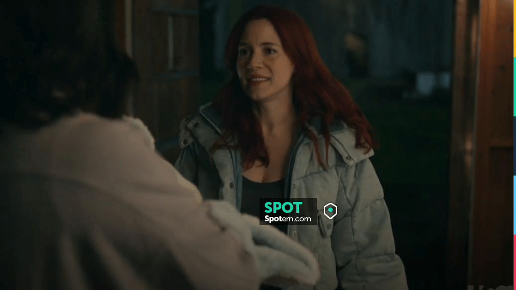 Levi's Western Short Bubble Puffer Jacket usado por D'arcy Bloom (Alice ...