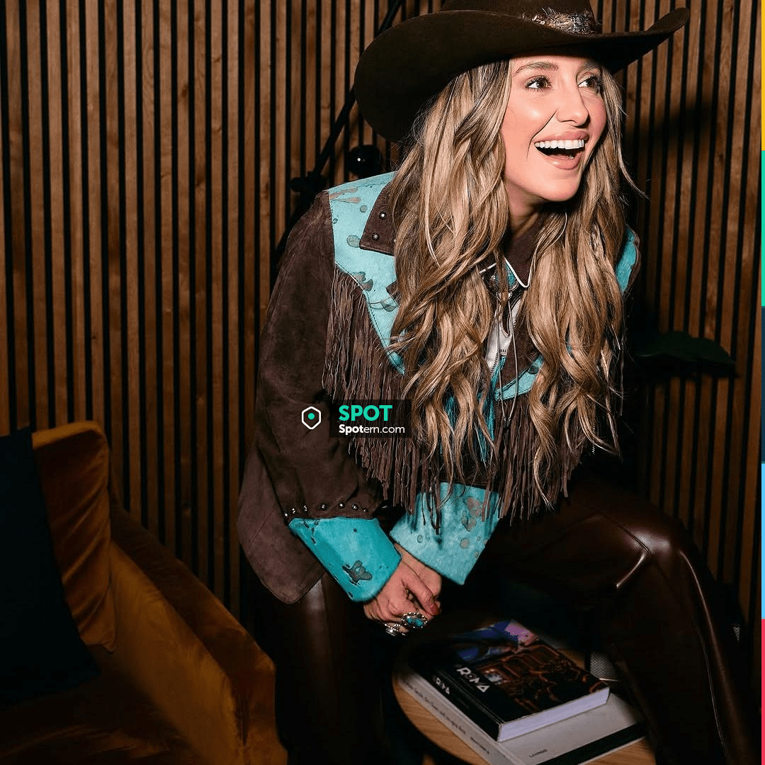 Whirlwind World Tour Lainey Wilson Brown Suede Blazer worn by Lainey ...