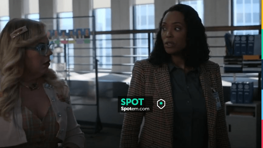 L'Agence Chamberlain Peak Lapel Blazer worn by Dr. Tara Lewis (Aisha ...