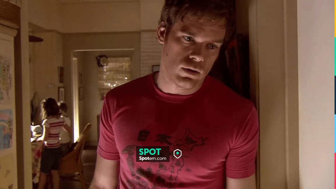 Red Japan Map T-Shirt worn by Dexter Morgan (Michael C. Hall) in Dexter ...