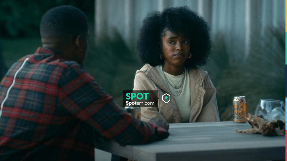 BDG Daria Cropped Canvas Jacket worn by Keisha Clark (Lovie Simone) as ...