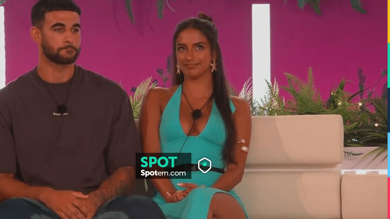 Robe Oh Polly Mei portée par Shakira Khan comme on le voit dans Love ...