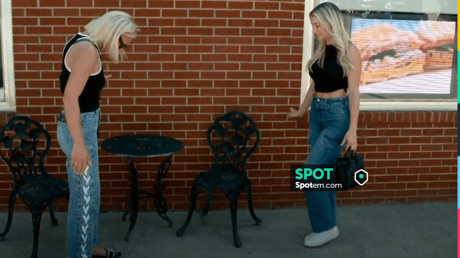 Céline Micro-bagages en cuir de veau lisse portés par Calah Jackson ...