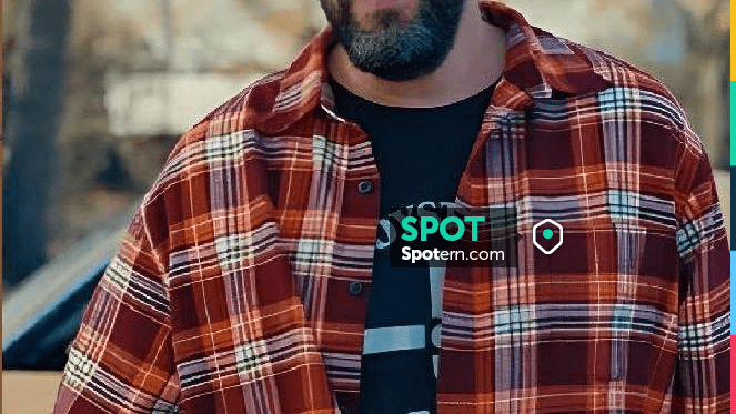 Check Shirt of Happy Gilmore (Adam Sandler) in Happy Gilmore 2 | Spotern