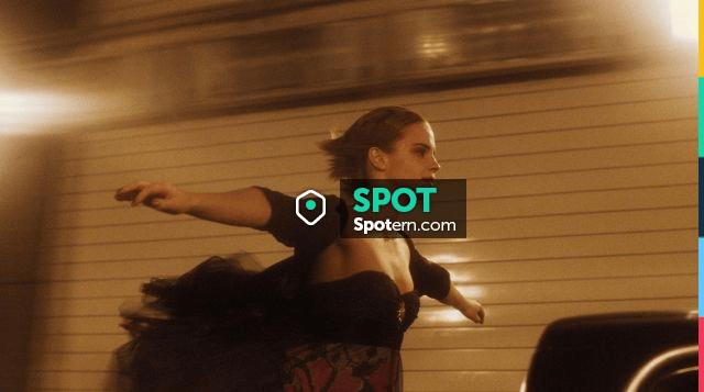 Bolero black Sam (Emma Watson) in The World of Charlie | Spotern