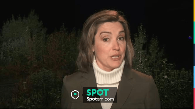 Theory Lackman Veste portée par Margaret Brennan telle que vue dans CBS ...