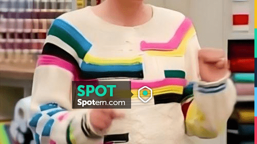 Sweater worn by Self - Presenter (Sara Pascoe) in The Great British ...