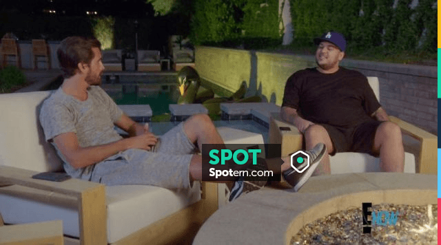 Les chaussures Nike de Scott dans Keeping Up With The Kardashian | Spotern