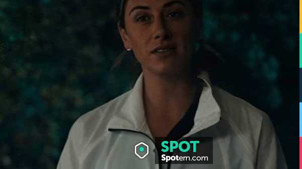 Chad Powers 2025 Perry Mattfeld Haut zippé blanc porté par Ricky (Perry ...