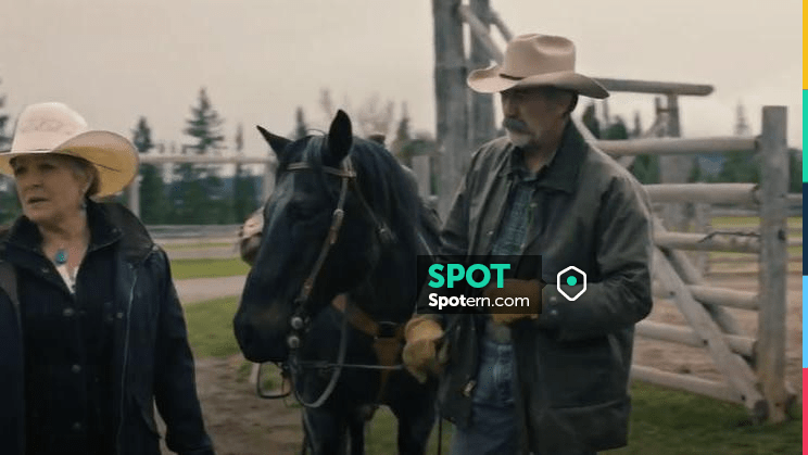Filson Style 461N Packer Hunting Field Jacket worn by Jack Bartlett ...