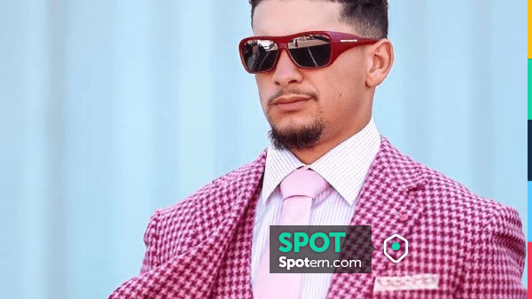 Patrick Mahomes Arriving Jacksonville Suit in Patrick Mahomes arrives ...