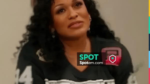 Camiseta de fútbol Heart & Hustle Houston LeBrina Jackson como se ve en ...