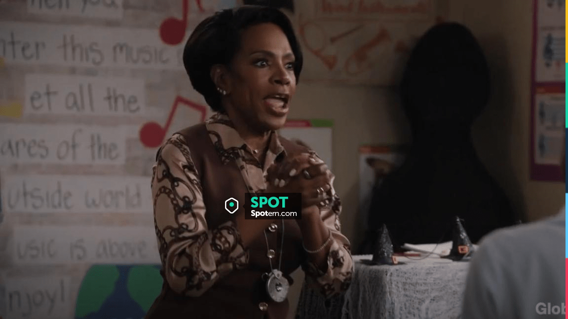 Zara Soft Knit Vest worn by Barbara Howard (Sheryl Lee Ralph) as seen ...