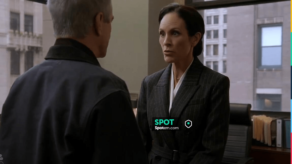 Veronica Beard Ellette Dickey Jacket worn by Annette Davis (Annabeth ...