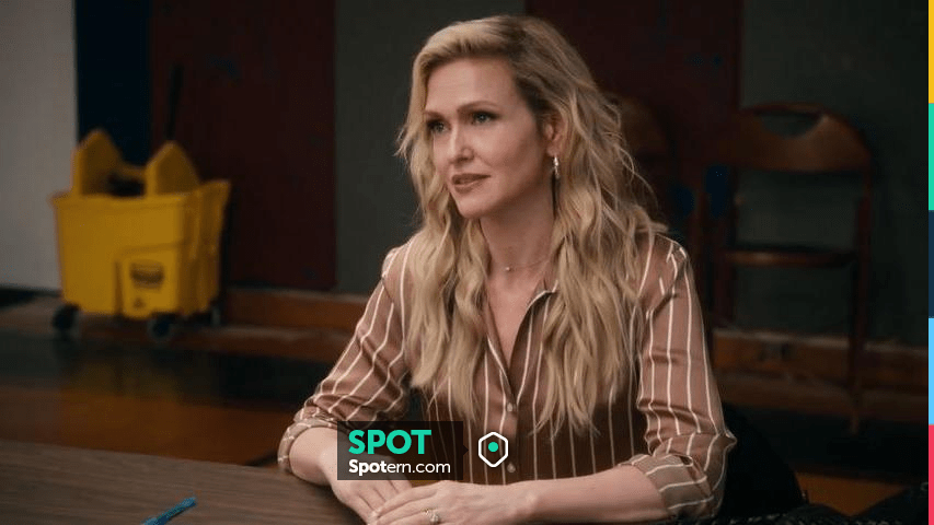 L'agence Tyler Blouse worn by Courteney Potter (Jenn Lyon) as seen in ...