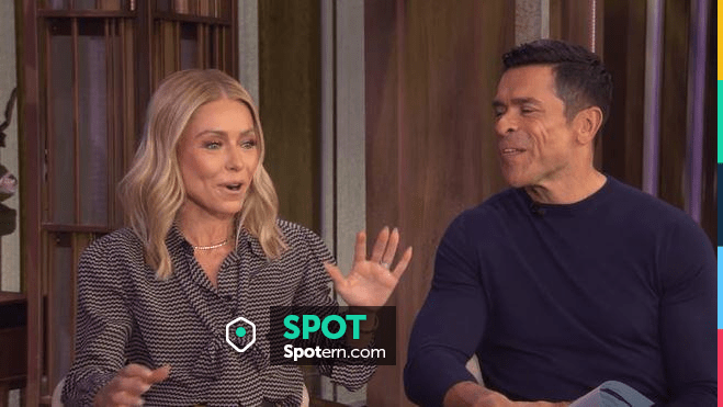 Blusa de cuello Saint Laurent Lavalliere llevada por Kelly Ripa vista ...
