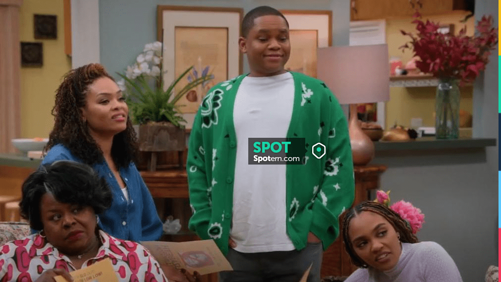 Mnml Paisley Cardigan Sweater - Green worn by Malik Payne (Doc Shaw) as ...
