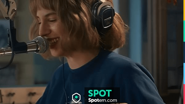 Stranger Things S05 Robin Buckley Navy Graphic Sweater worn by Robin ...