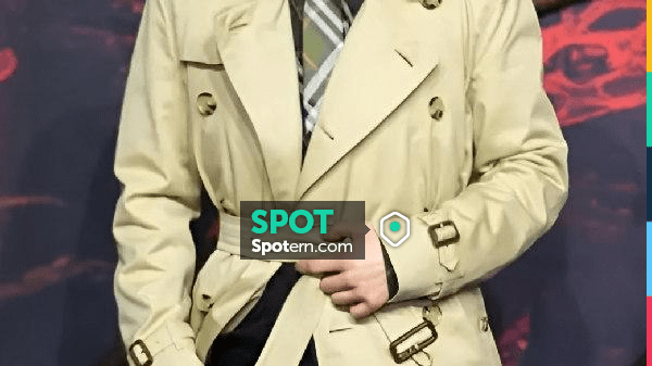 Beige Coat worn by (Noah Schnapp) in Stranger Things: The Rightside Up ...