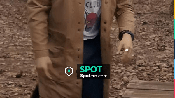 Beige Long Coat worn by Dustin Henderson (Gaten Matarazzo) in Stranger ...