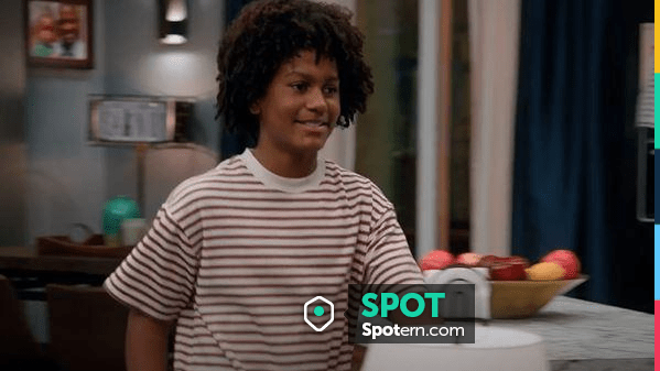 Pacsun Red Compass Striped Texture T Shirt worn by Deshawn (Bobb'e J ...