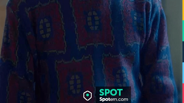 Blue Sweater worn by Mike Wheeler (Finn Wolfhard) in Stranger Things ...