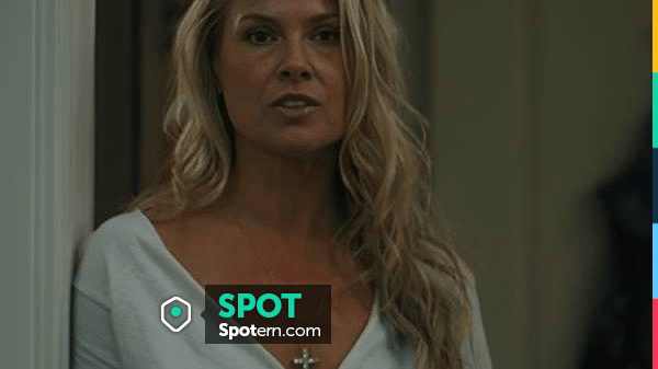 Landman Season 2 Ali Larter White Top worn by Angela Norris (Ali Larter ...