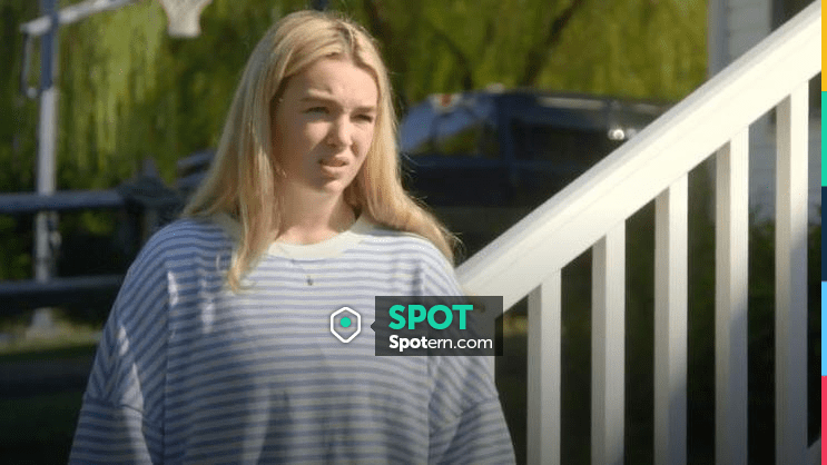 Aerie Classic Crew Sweatshirt worn by Baylen Dupree as seen in Baylen ...