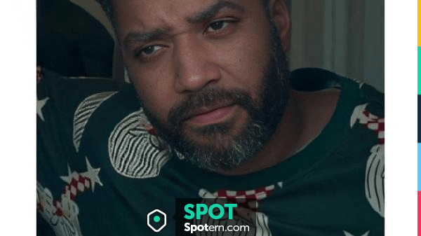 Amandaland 2025 Samuel Anderson Green Christmas Pajamas worn by Mal ...