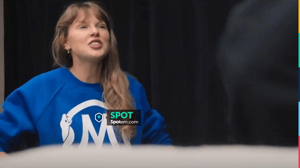 Sweat Royal Crew Royal Blue Mamba & Mambacita porté par Taylor Swift ...