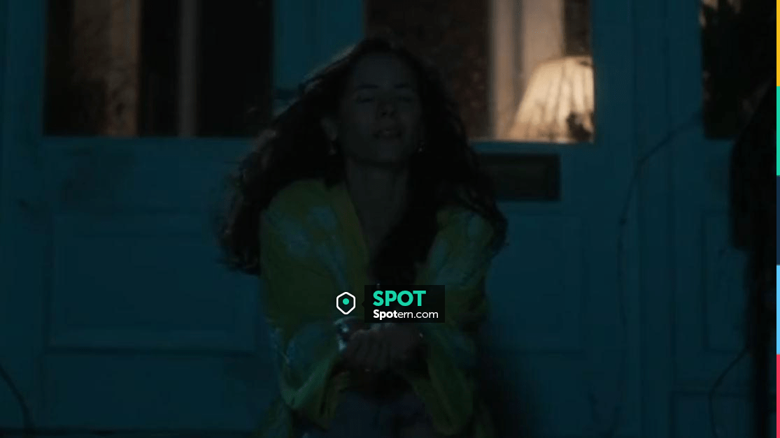 Zara Special Editon Floral Embroidered Kimono worn by Sarah Fenn ...