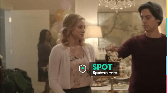 le haut de Betty Cooper (Lili Reinhart) dans Riverdale | Spotern