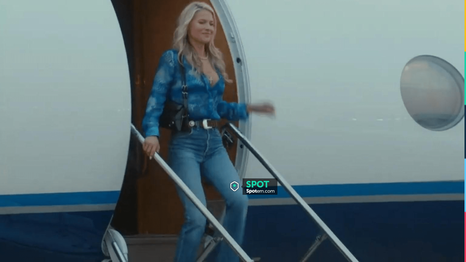 Levi's Wedgie Bootcut Women's Jeans worn by Angela Norris (Ali Larter ...