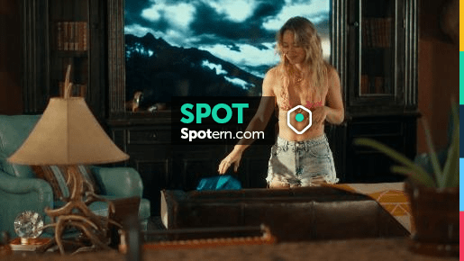 Kulani Kinis Viva Vacation Triangle Bikini Top worn by Ainsley Norris ...