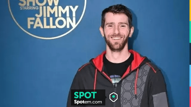 Linus Sebastian The Tonight Show Starring Jimmy Fallon S13 Hoodie worn ...