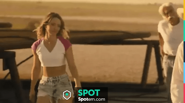 Levi's Vintage 80s Jeans worn by Rebecca Falcone (Kayla Wallace) as ...